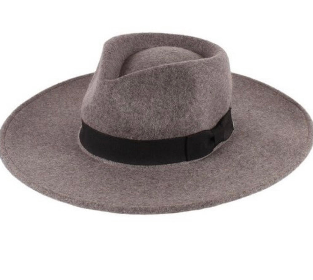 The Meredith Hat – Breck + Vale Clothing Co.